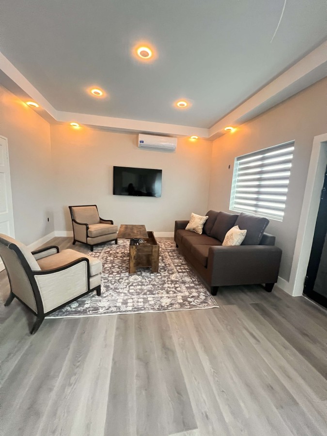 Apartment / Flat Rent Georgetown Ad:1008635